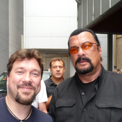 Steven Seagal Autograph Profile by RACC - Steven Seagal Autographs ...