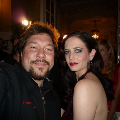 Bjork Autograph Profile by RACC - Bjork Autographs, Signing Photos ...