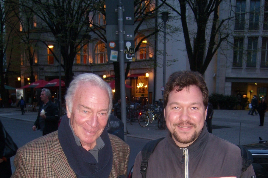 Christopher Plummer Autograph Profile by RACC - Christopher Plummer ...