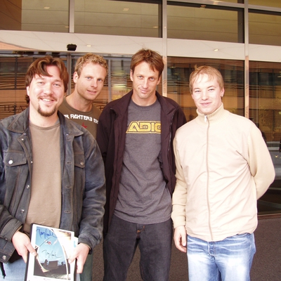 Tony Hawk Biography - Real Autograph Collectors Club (RACC)