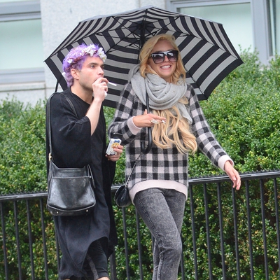 Amanda Bynes Autograph Profile by RACC - Amanda Bynes Autographs ...