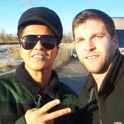 Bruno Mars Autograph Profile by RACC - Bruno Mars Autographs, Signing ...