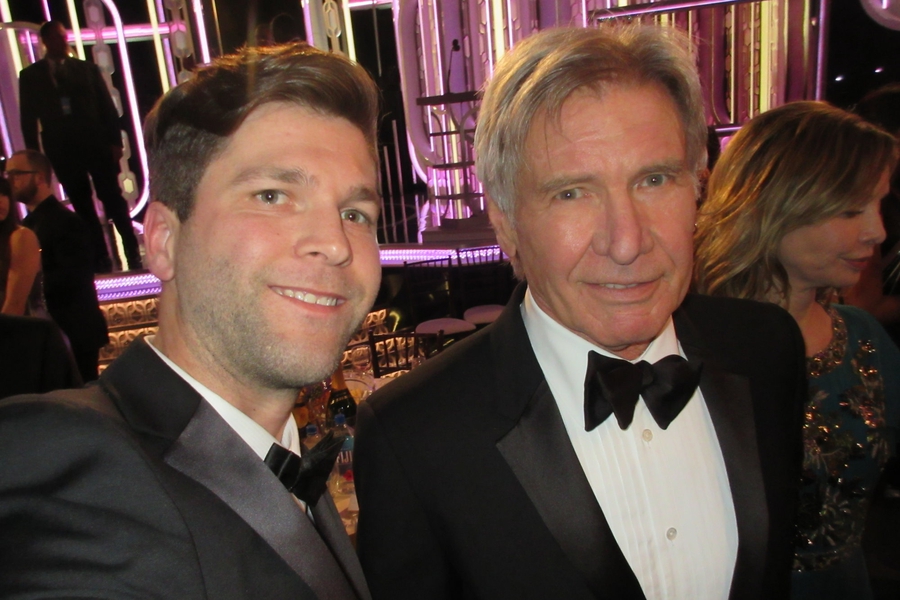 Harrison Ford Harrison Ford - Signing Autographs at Team Earth Event in ...