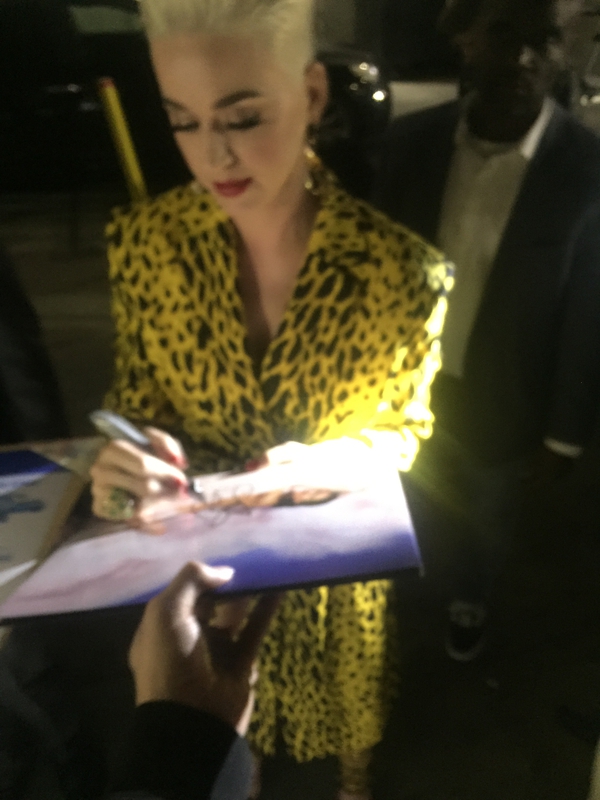 Katy Perry Proof Signing Photo from RACC Autograph Collector Mike ...
