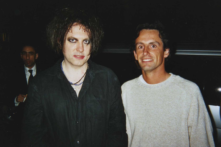 Robert Smith Autograph Profile by RACC - Robert Smith Autographs ...