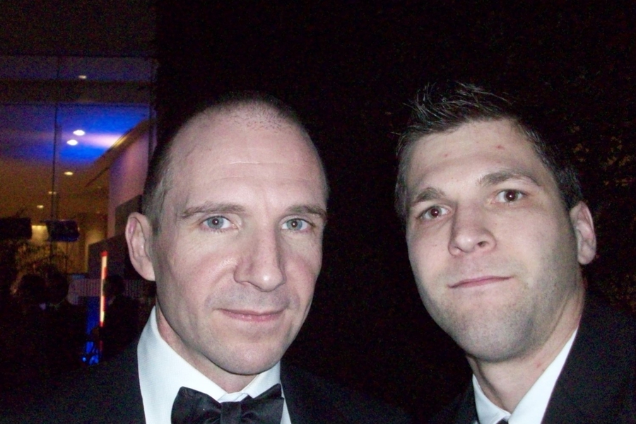 Ralph Fiennes Autograph Profile by RACC - Ralph Fiennes Autographs ...