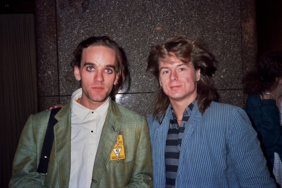 Michael Stipe Autograph Profile by RACC - Michael Stipe Autographs ...